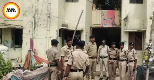 Raipur Police Search 300+ Homes in BSUP Colony Drive - Dainik Jagran ...